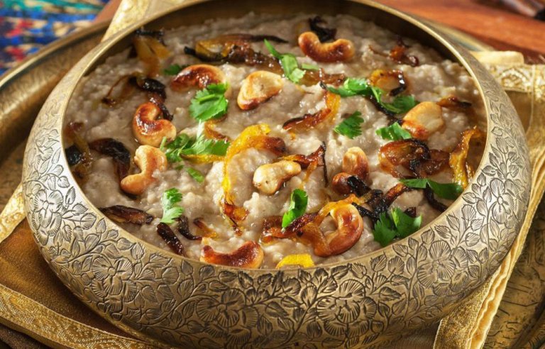 Harees (savoury porridge) - Chowcation